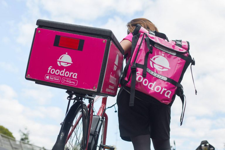 Lavorare per Foodora: quanto si guadagna e come funziona